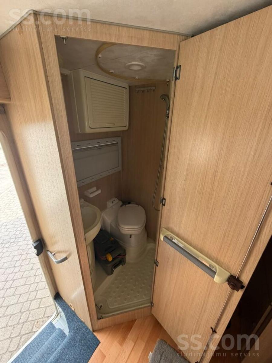 Balts Fiat Ducato 2008 Rēzekne, ar dzinēja tilpumu 2.20 L un nobraukumu 93 tūkst. km par 19900 €, foto 9 vietnē AUTOMOTO.COM.LV