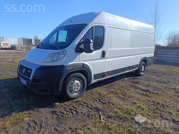 Balts Fiat Ducato 2009 Rīga, ar dzinēja tilpumu 3.00 L un nobraukumu 450 tūkst. km par 3300 €, foto 1 vietnē AUTOMOTO.COM.LV