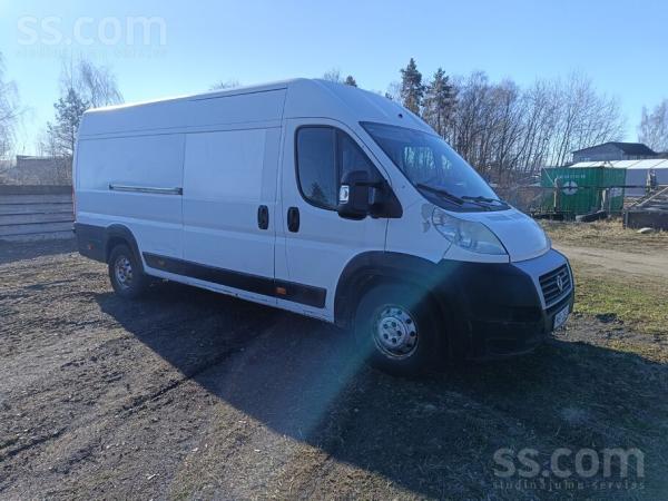 Balts Fiat Ducato 2009 Rīga, ar dzinēja tilpumu 3.00 L un nobraukumu 450 tūkst. km par 3300 €, foto 2 vietnē AUTOMOTO.COM.LV