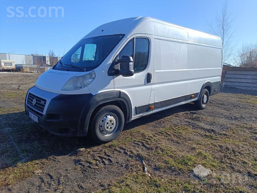 White Fiat Ducato 2009 in Riga, with an engine capacity of 3.00 L and mileage of 450 thousand km for 3300 €, photo 1 on AUTOMOTO.COM.LV