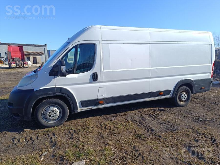 White Fiat Ducato 2009 in Riga, with an engine capacity of 3.00 L and mileage of 450 thousand km for 3300 €, photo 7 on AUTOMOTO.COM.LV