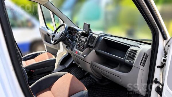 Fiat Ducato 2009 Jūrmala vietnē Balts Fiat Ducato 2009 Jūrmala, ar dzinēja tilpumu 2.20 L un nobraukumu 102 tūkst. km par 21500 €, foto 8 vietnē AUTOMOTO.COM.LV