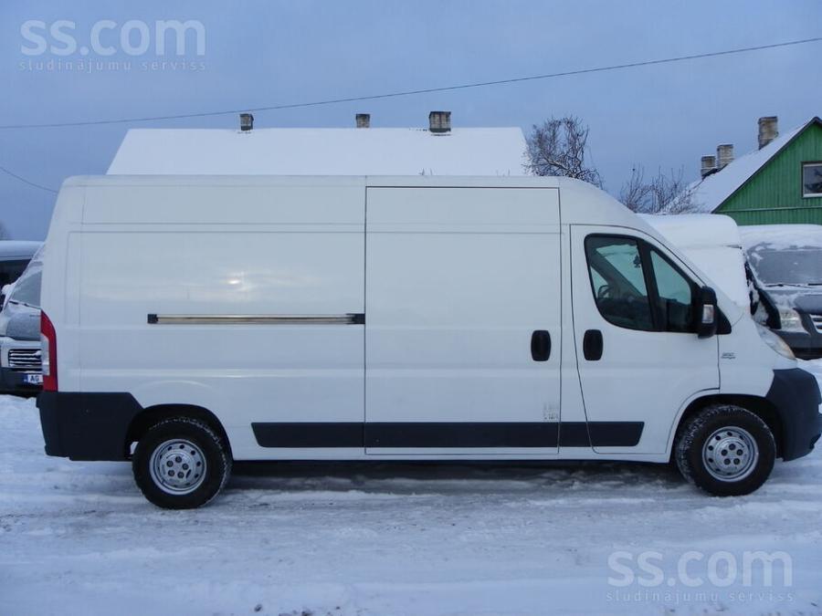 White Fiat Ducato 2011 in Valka, with an engine capacity of 2.30 L and mileage of 275 thousand km for 6400 €, photo 4 on AUTOMOTO.COM.LV