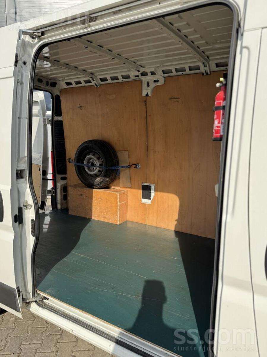 White Fiat Ducato 2011 in Balvi, with an engine capacity of 2.20 L and mileage of 185 thousand km for 6777 €, photo 14 on AUTOMOTO.COM.LV