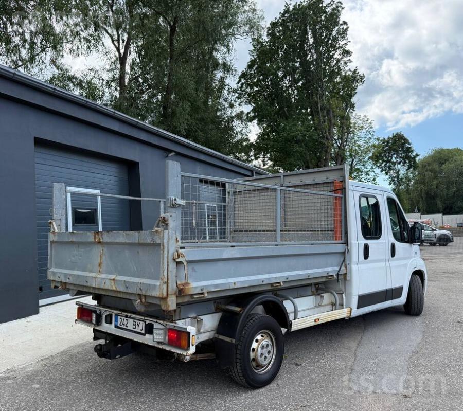 White Fiat Ducato 2012 in Tallinn, with an engine capacity of 2.30 L and mileage of 311 thousand km for 7499 €, photo 10 on AUTOMOTO.COM.LV