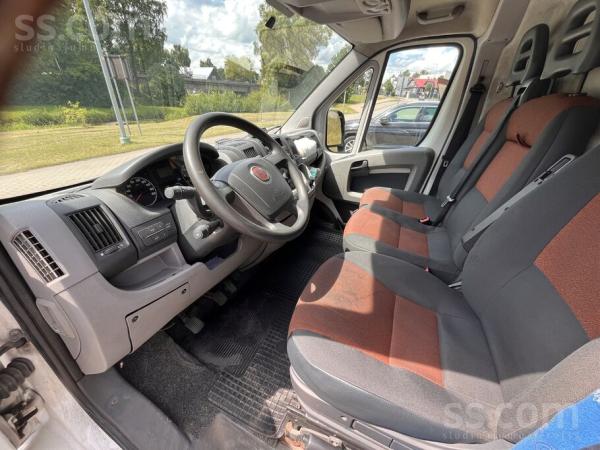 Fiat Ducato 2012 Rēzekne vietnē Balts Fiat Ducato 2012 Rēzekne, ar dzinēja tilpumu 2.20 L un nobraukumu 285 tūkst. km par 4500 €, foto 8 vietnē AUTOMOTO.COM.LV