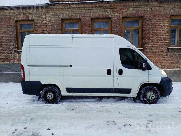 White Fiat Ducato 2014 in Riga, with an engine capacity of 2.30 L and mileage of 546 thousand km for 2950 €, photo 3 on AUTOMOTO.COM.LV