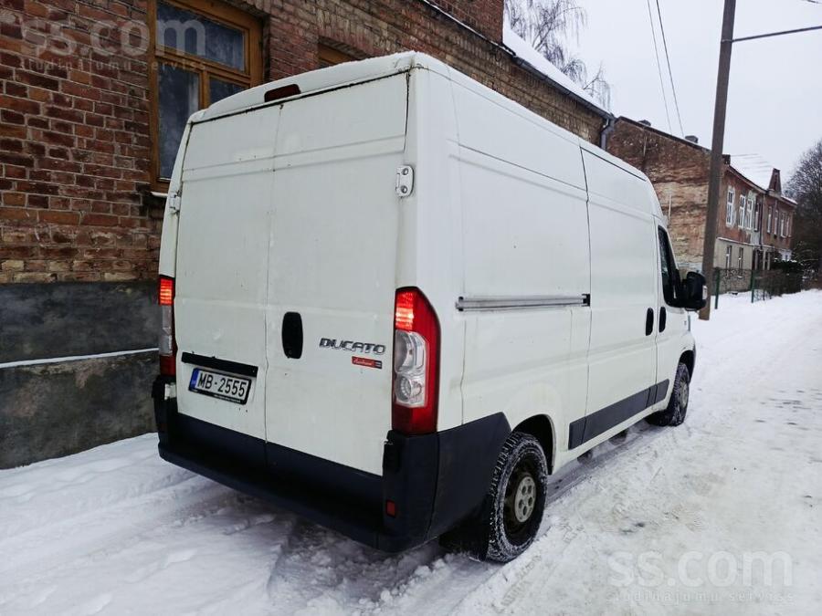 White Fiat Ducato 2014 in Riga, with an engine capacity of 2.30 L and mileage of 546 thousand km for 2950 €, photo 4 on AUTOMOTO.COM.LV