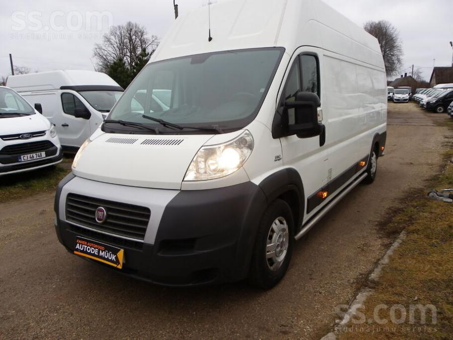 White Fiat Ducato 2014 in Valka, with an engine capacity of 2.30 L and mileage of 299 thousand km for 7500 €, photo 5 on AUTOMOTO.COM.LV