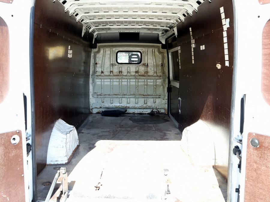 Balts Fiat Ducato 2014 Tallina, ar dzinēja tilpumu 2.30 L un nobraukumu 105 tūkst. km par 4999 €, foto 9 vietnē AUTOMOTO.COM.LV