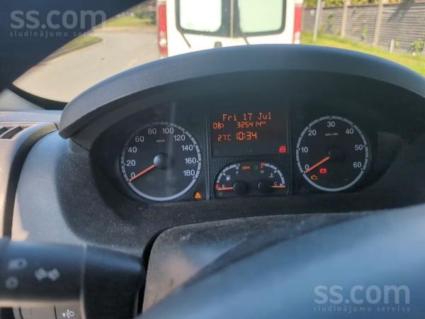 Balts Fiat Ducato 2014 Rīga, ar dzinēja tilpumu 2.30 L un nobraukumu 325 tūkst. km par 4200 €, foto 7 vietnē AUTOMOTO.COM.LV