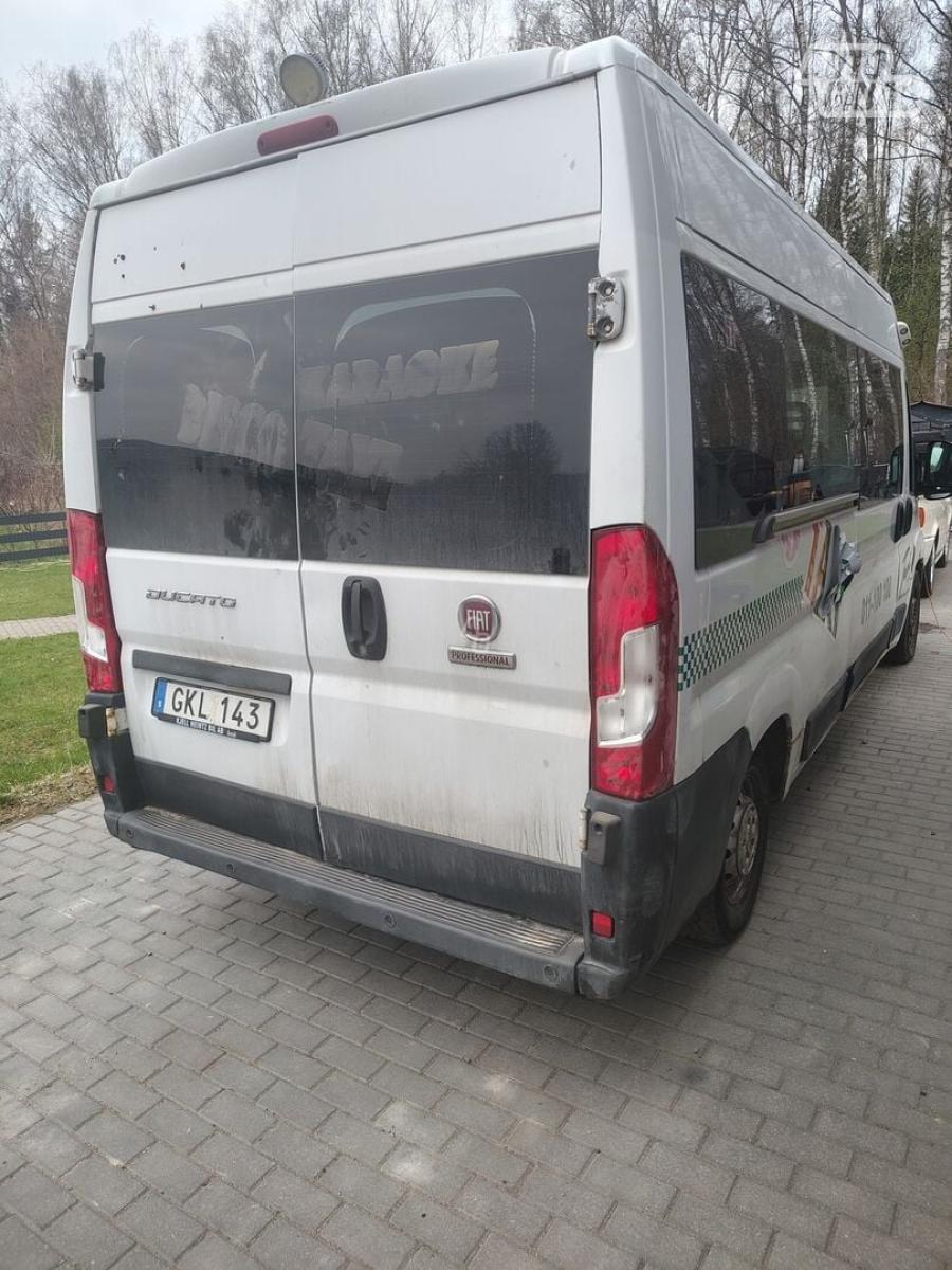 White Fiat Ducato 2015 in Vilnius, with an engine capacity of 2.30 L and mileage of 430 thousand km for 4800 €, photo 4 on AUTOMOTO.COM.LV