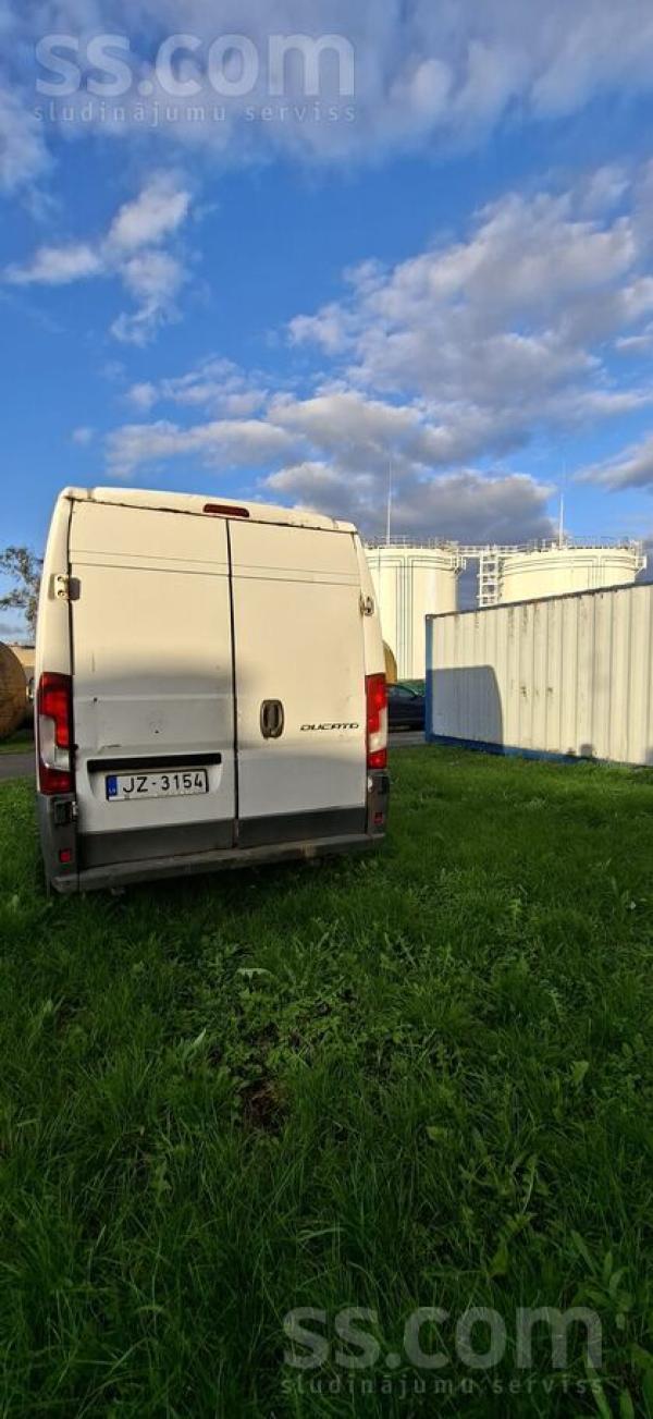 Fiat Ducato 2015 Rīga vietnē Balts Fiat Ducato 2015 Rīga, ar dzinēja tilpumu 2.30 L un nobraukumu 280 tūkst. km par 4200 €, foto 4 vietnē AUTOMOTO.COM.LV