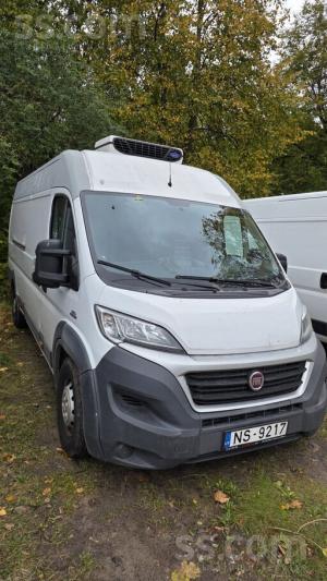 White Fiat Ducato 2015 in Riga, with an engine capacity of 2.20 L and mileage of 264 thousand km for 4600 €, photo 1 on AUTOMOTO.COM.LV