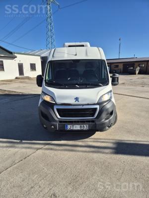Balts Fiat Ducato 2016 Rīga, ar dzinēja tilpumu 2.20 L un nobraukumu 403 tūkst. km par 7000 €, foto 3 vietnē AUTOMOTO.COM.LV