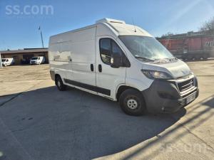 Balts Fiat Ducato 2016 Rīga, ar dzinēja tilpumu 2.20 L un nobraukumu 403 tūkst. km par 7000 €, foto 4 vietnē AUTOMOTO.COM.LV