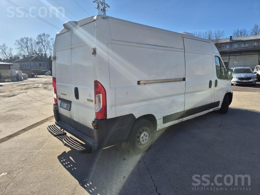 Balts Fiat Ducato 2016 Rīga, ar dzinēja tilpumu 2.20 L un nobraukumu 403 tūkst. km par 7000 €, foto 5 vietnē AUTOMOTO.COM.LV