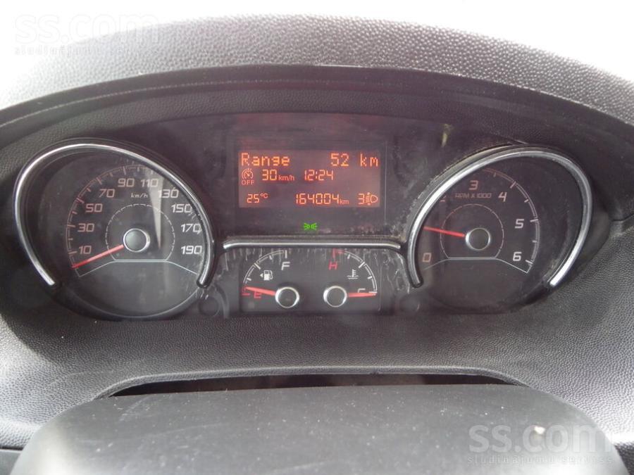 White Fiat Ducato 2016 in Valka, with an engine capacity of 2.30 L and mileage of 164 thousand km for 7999 €, photo 10 on AUTOMOTO.COM.LV