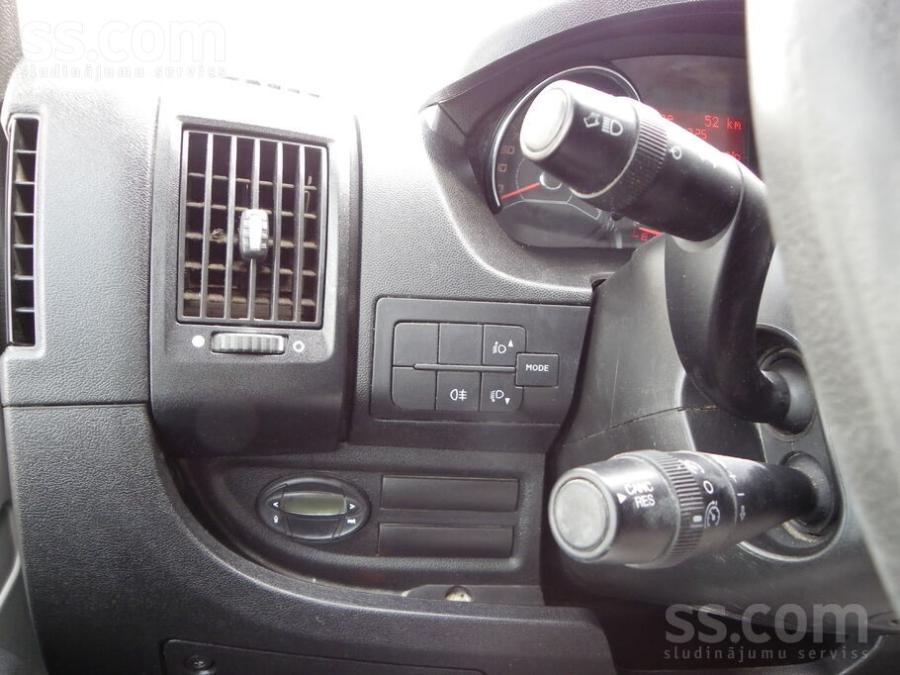 White Fiat Ducato 2016 in Valka, with an engine capacity of 2.30 L and mileage of 164 thousand km for 7999 €, photo 12 on AUTOMOTO.COM.LV