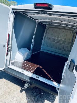 White Fiat Ducato 2017 in Dobele, with an engine capacity of 2.30 L and mileage of 149 thousand km for 8700 €, photo 11 on AUTOMOTO.COM.LV