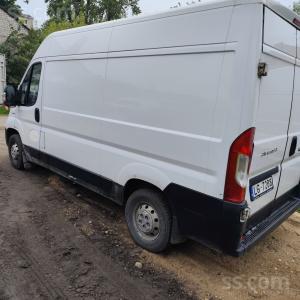 White Fiat Ducato 2018 in Rezekne, with an engine capacity of 2.30 L and mileage of 551 thousand km for 5000 €, photo 4 on AUTOMOTO.COM.LV