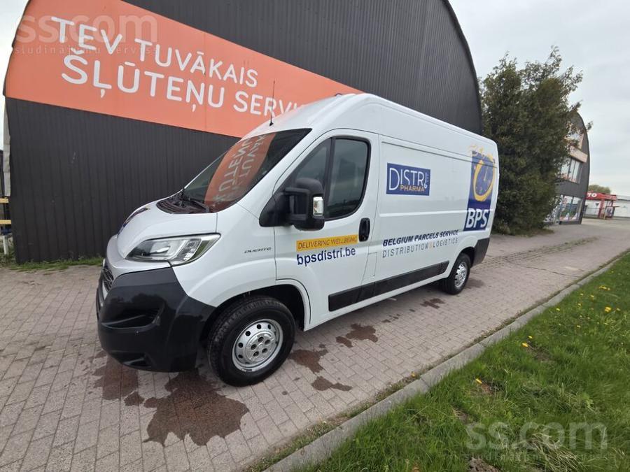 White Fiat Ducato 2019 in Bauska, with an engine capacity of 2.30 L and mileage of 0 thousand km for 8980 €, photo 5 on AUTOMOTO.COM.LV
