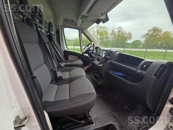 White Fiat Ducato 2019 in Bauska, with an engine capacity of 2.30 L and mileage of 0 thousand km for 8980 €, photo 8 on AUTOMOTO.COM.LV