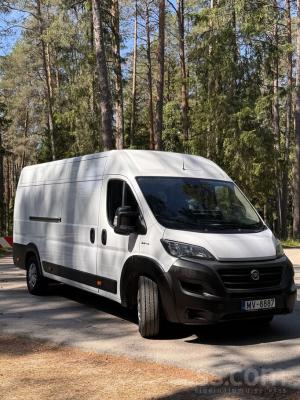 White Fiat Ducato 2021 in Cesis, with an engine capacity of 2.30 L and mileage of 190 thousand km for 18500 €, photo 4 on AUTOMOTO.COM.LV