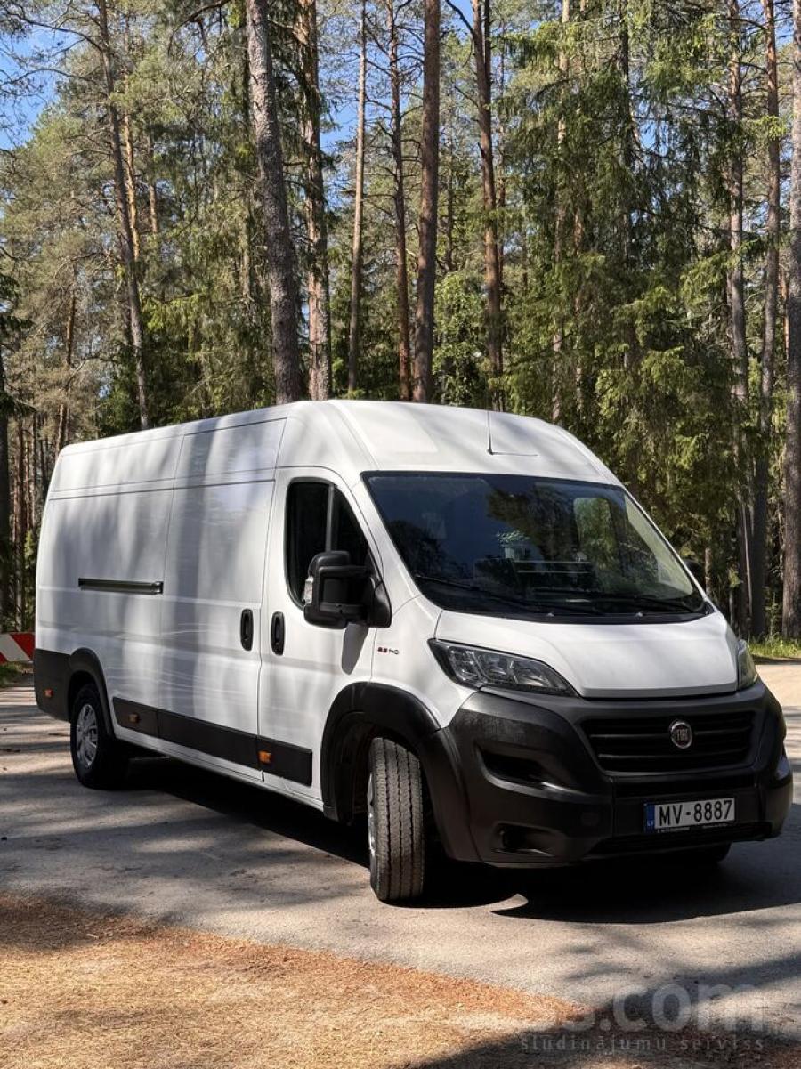 White Fiat Ducato 2021 in Cesis, with an engine capacity of 2.30 L and mileage of 190 thousand km for 18500 €, photo 4 on AUTOMOTO.COM.LV