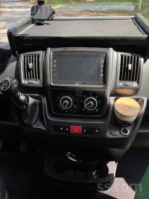 White Fiat Ducato 2021 in Cesis, with an engine capacity of 2.30 L and mileage of 190 thousand km for 18500 €, photo 12 on AUTOMOTO.COM.LV