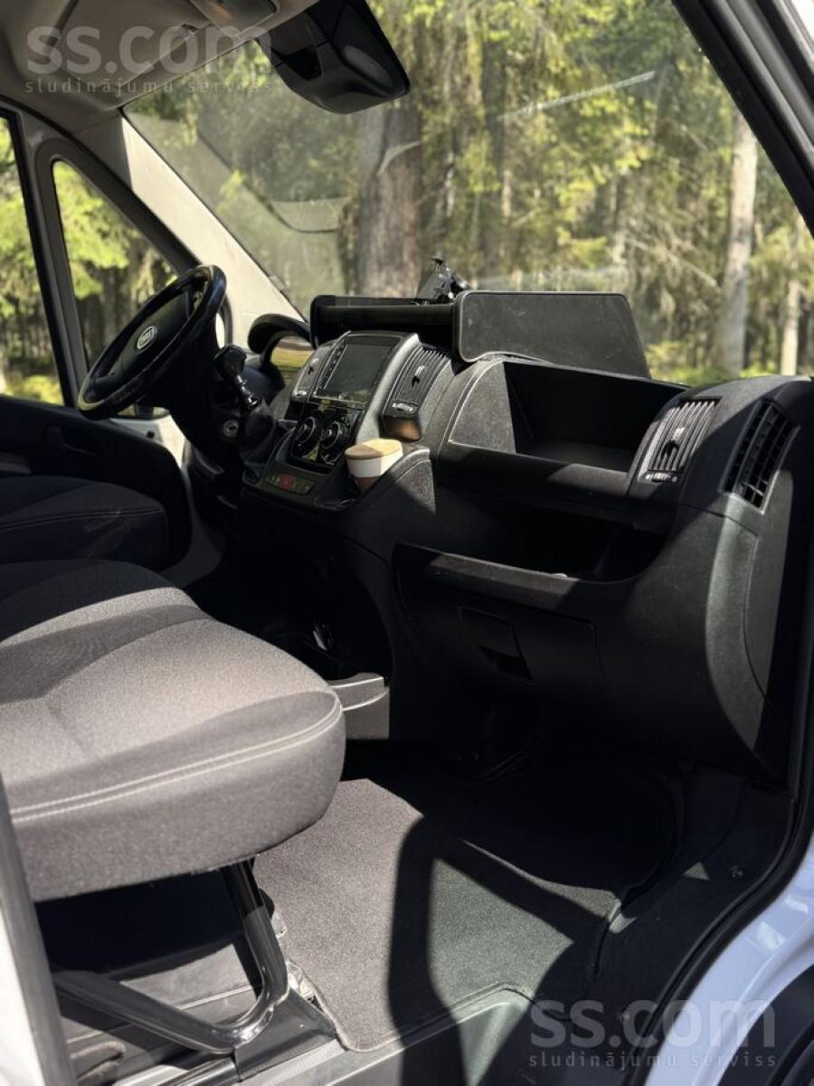 White Fiat Ducato 2021 in Cesis, with an engine capacity of 2.30 L and mileage of 190 thousand km for 18500 €, photo 13 on AUTOMOTO.COM.LV