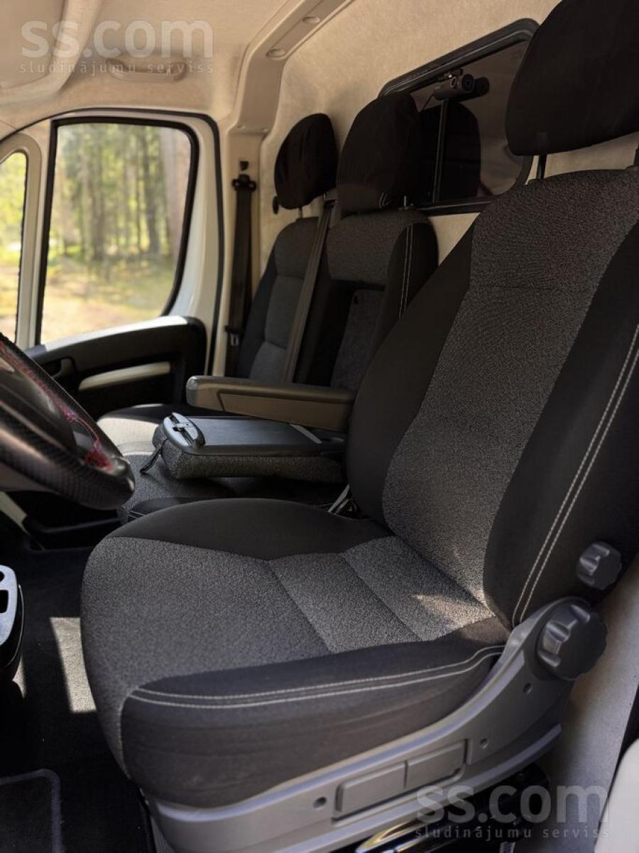White Fiat Ducato 2021 in Cesis, with an engine capacity of 2.30 L and mileage of 190 thousand km for 18500 €, photo 15 on AUTOMOTO.COM.LV