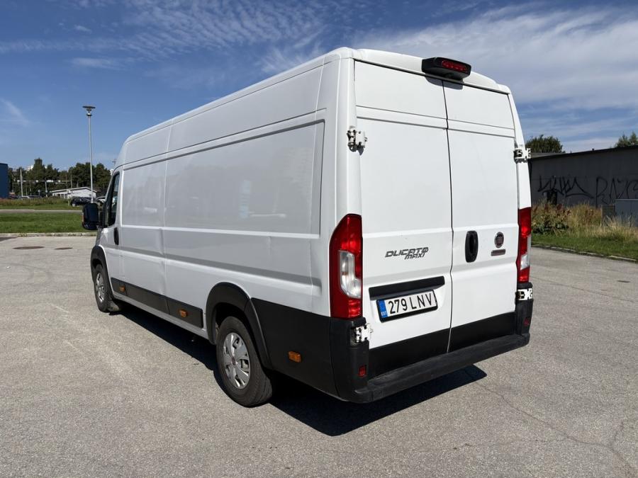 White Fiat Ducato 2021 in Tallinn, with an engine capacity of 2.20 L and mileage of 139 thousand km for 16500 €, photo 11 on AUTOMOTO.COM.LV