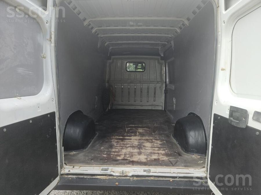 White Fiat Ducato 2021 in Riga, with an engine capacity of 2.30 L and mileage of 335 thousand km for 9317 €, photo 11 on AUTOMOTO.COM.LV