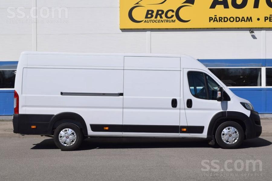 White Fiat Ducato 2022 in Riga, with an engine capacity of 2.20 L and mileage of 59 thousand km for 22500 €, photo 4 on AUTOMOTO.COM.LV