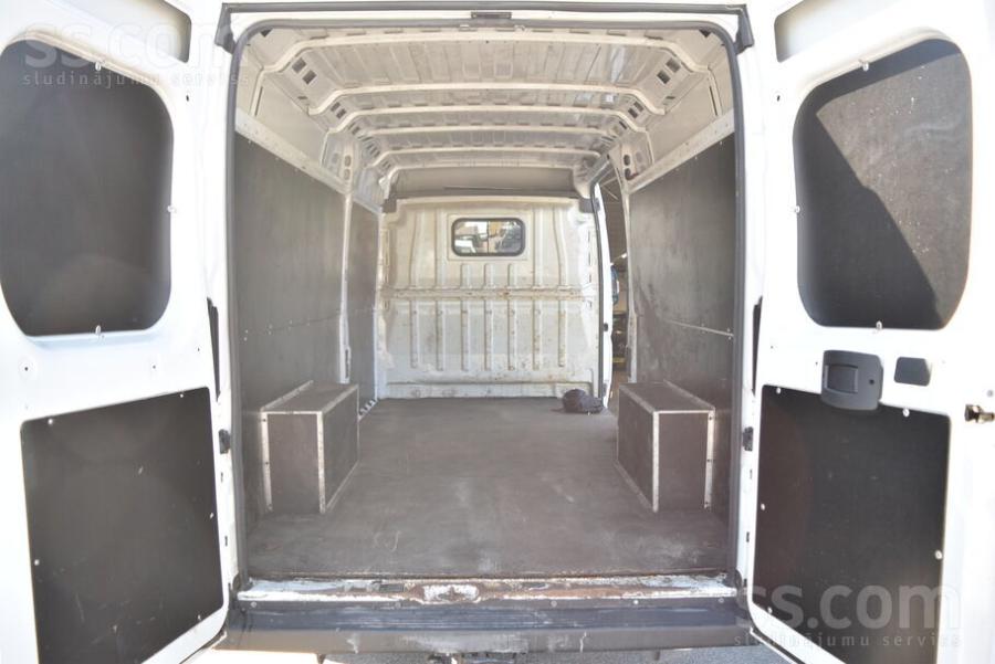 White Fiat Ducato 2022 in Riga, with an engine capacity of 2.20 L and mileage of 59 thousand km for 22500 €, photo 6 on AUTOMOTO.COM.LV