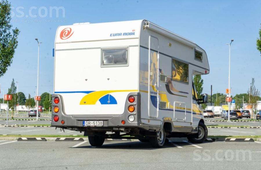 Balts Fiat Ducato 1998 Rīga, ar dzinēja tilpumu 2.80 L un nobraukumu 250 tūkst. km par 9990 €, foto 7 vietnē AUTOMOTO.COM.LV