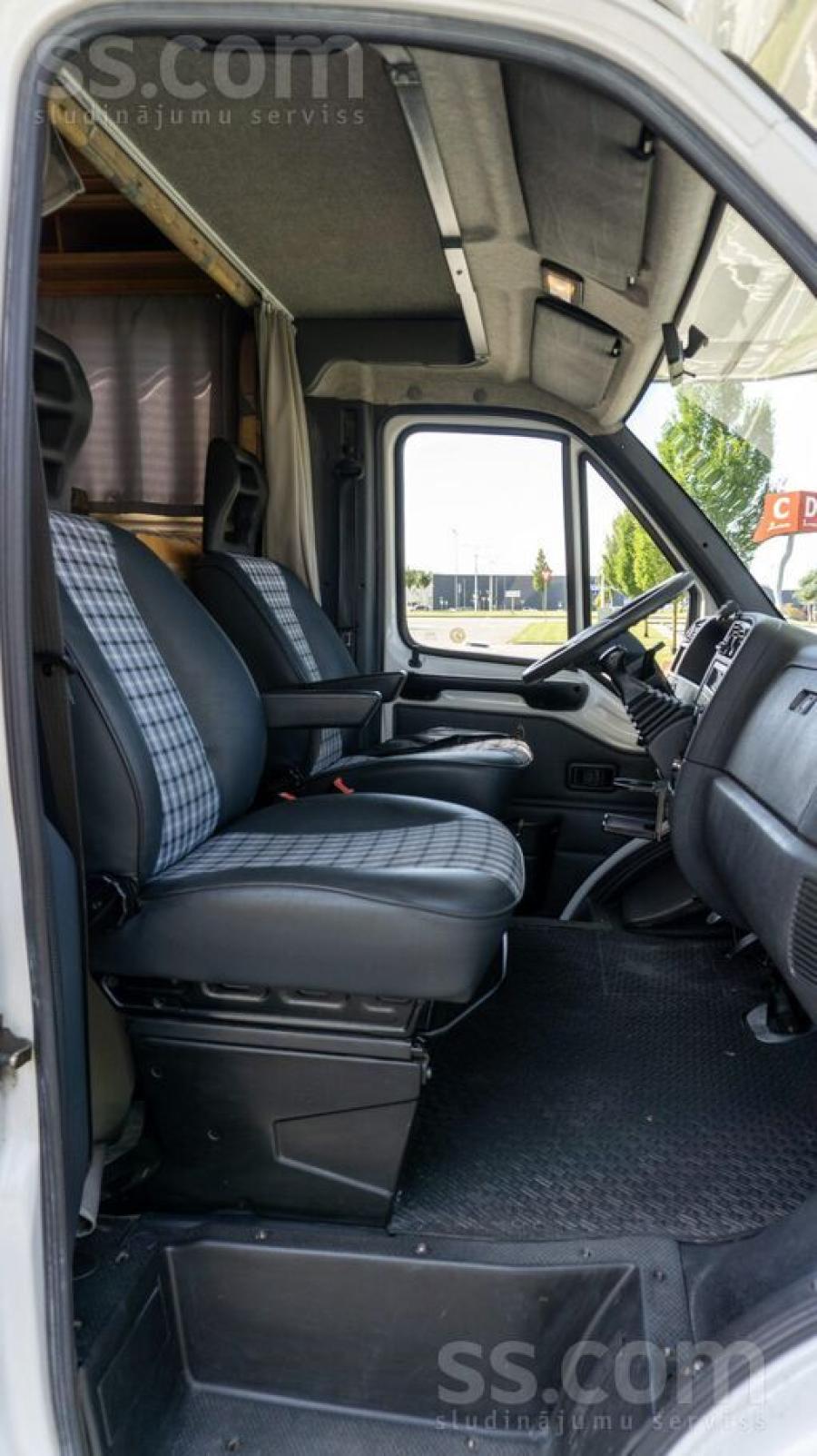 Balts Fiat Ducato 1998 Rīga, ar dzinēja tilpumu 2.80 L un nobraukumu 250 tūkst. km par 9990 €, foto 25 vietnē AUTOMOTO.COM.LV