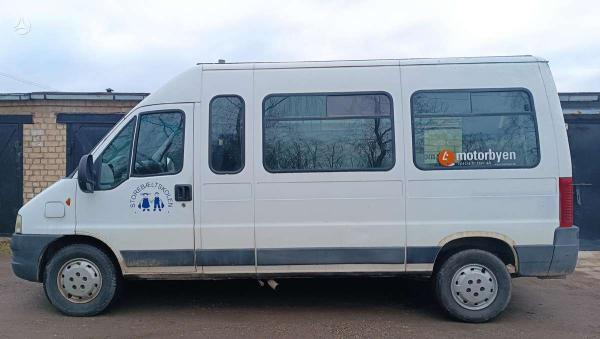 White Fiat Ducato 2005 in Vievis, with an engine capacity of 2.80 L and mileage of 108 thousand km for 5200 €, photo 1 on AUTOMOTO.COM.LV