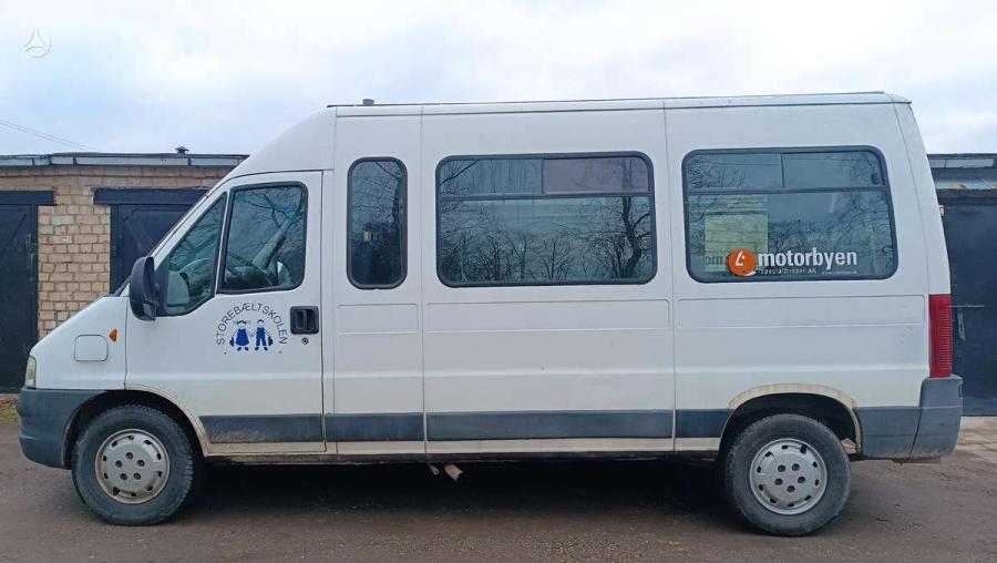 White Fiat Ducato 2005 in Vievis, with an engine capacity of 2.80 L and mileage of 108 thousand km for 5200 €, photo 1 on AUTOMOTO.COM.LV