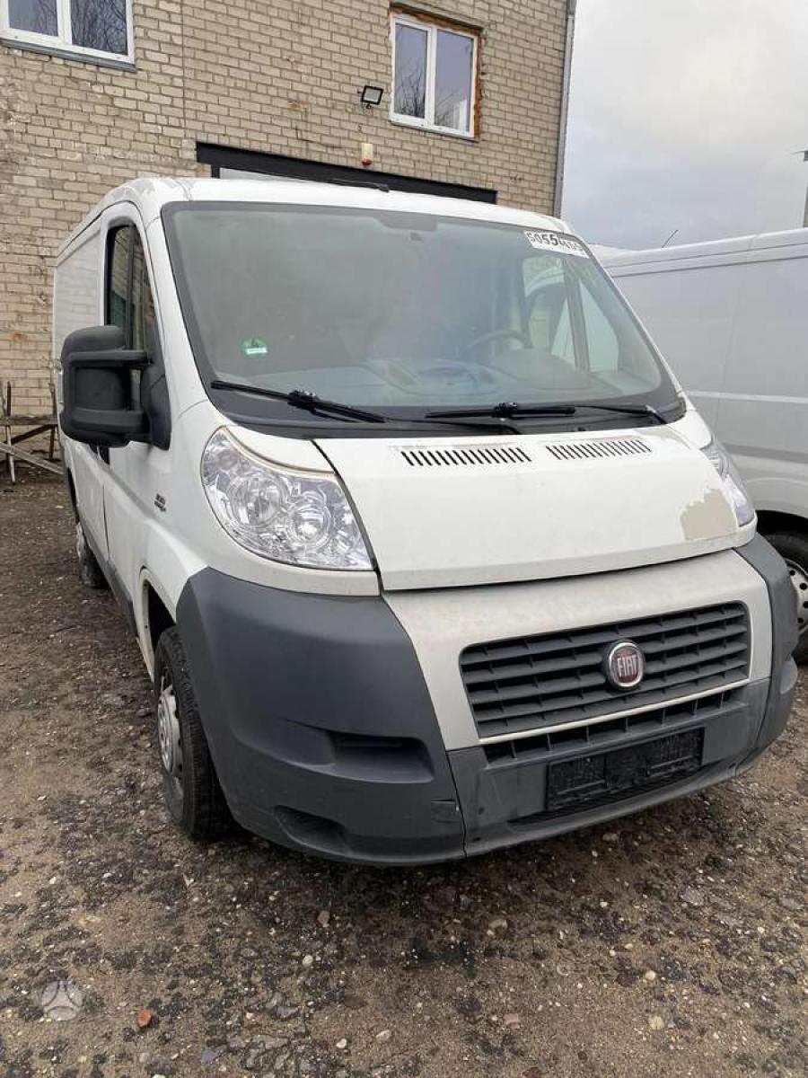 Balts Fiat Ducato 2010 Kauņa, ar dzinēja tilpumu 2.30 L un nobraukumu 305 tūkst. km par 1100 €, foto 3 vietnē AUTOMOTO.COM.LV