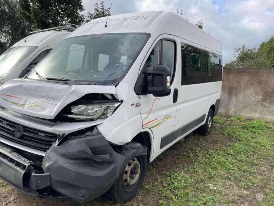 White Fiat Ducato 2015 in Taurage, with an engine capacity of 2.30 L and mileage of 500 thousand km for 5500 €, photo 2 on AUTOMOTO.COM.LV