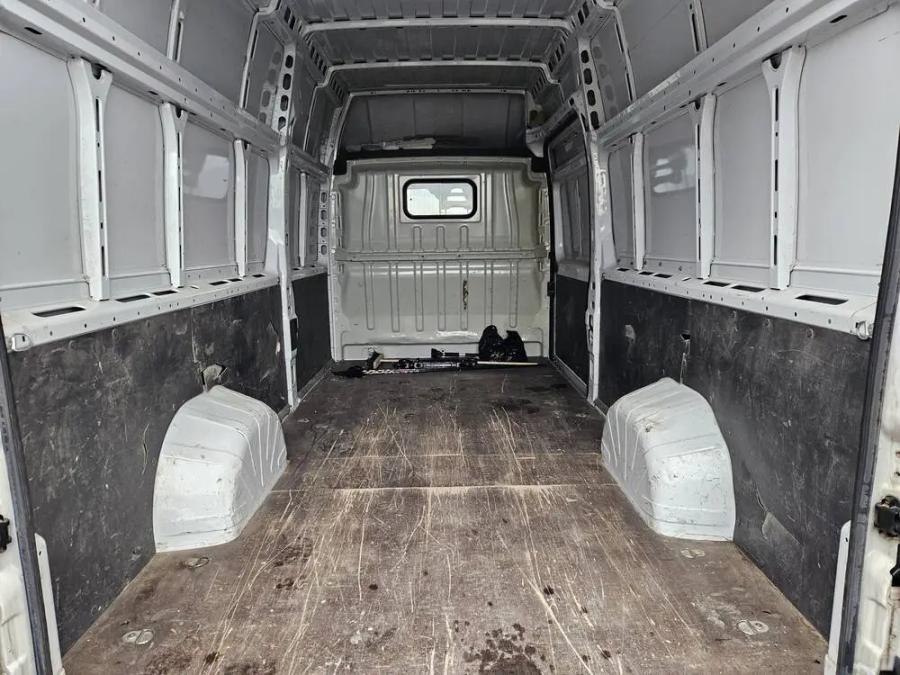 Balts Fiat Ducato 2018 Jēkabpils, ar dzinēja tilpumu 2.30 L un nobraukumu 164 tūkst. km par 11650 €, foto 12 vietnē AUTOMOTO.COM.LV