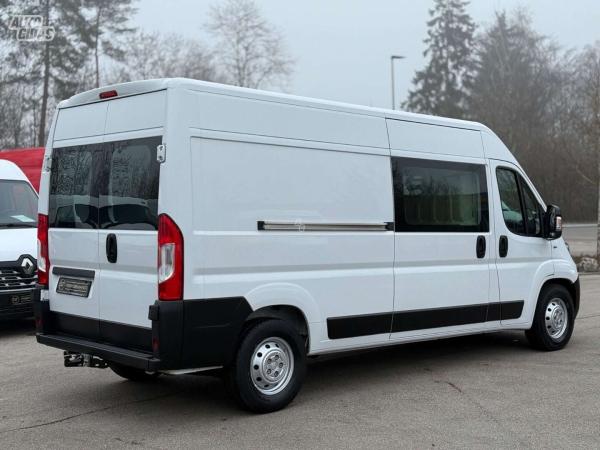 White Fiat Ducato 2020 in Kaunas, with an engine capacity of 2.30 L and mileage of 62 thousand km for 29019 €, photo 5 on AUTOMOTO.COM.LV