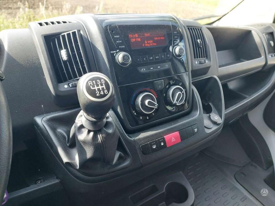 White Fiat Ducato 2020 in Kaunas, with an engine capacity of 2.29 L and mileage of 257 thousand km for 12705 €, photo 7 on AUTOMOTO.COM.LV