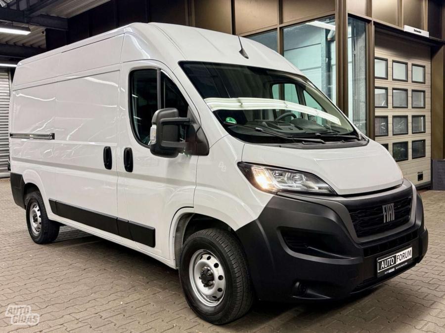 White Fiat Ducato 2024 in Kaunas, with an engine capacity of 2.20 L and mileage of 17 thousand km for 31114 €, photo 2 on AUTOMOTO.COM.LV