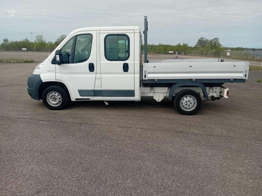 Balts Fiat Ducato 2012 Marijampole, ar dzinēja tilpumu 2.00 L un nobraukumu 210 tūkst. km par 6600 €, foto 4 vietnē AUTOMOTO.COM.LV