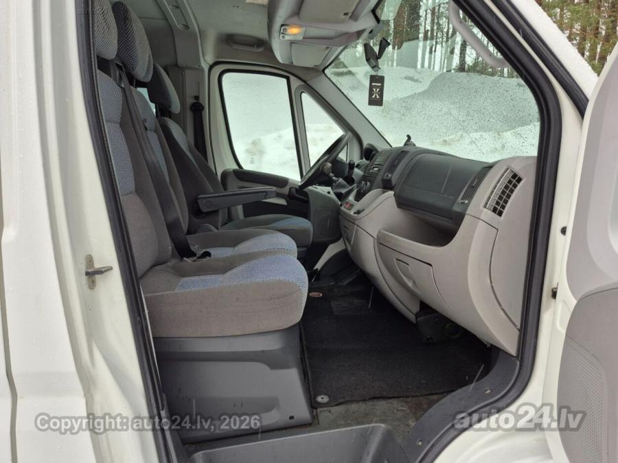 Balts Fiat Ducato 2010 Tallina, ar dzinēja tilpumu 2.30 L un nobraukumu 207 tūkst. km par 4390 €, foto 3 vietnē AUTOMOTO.COM.LV