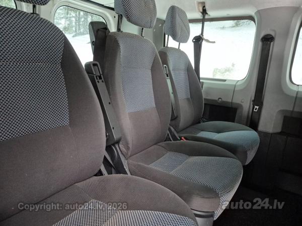 White Fiat Ducato 2010 in Tallinn, with an engine capacity of 2.30 L and mileage of 207 thousand km for 4390 €, photo 5 on AUTOMOTO.COM.LV