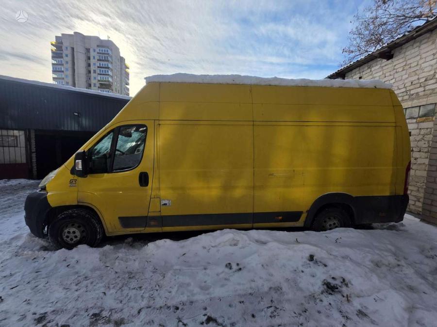 Yellow Fiat Ducato 2014 in Vilnius, with an engine capacity of 2.29 L and mileage of 458 thousand km for 2600 €, photo 1 on AUTOMOTO.COM.LV